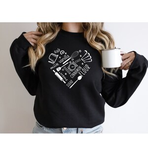 Bakery Heart Sweatshirt, Baking Lover Hoodie, Baking Sweater, Baker ...