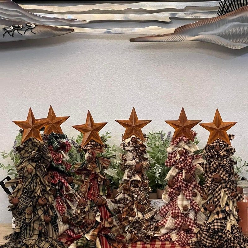 Christmas Tree Pin - Etsy