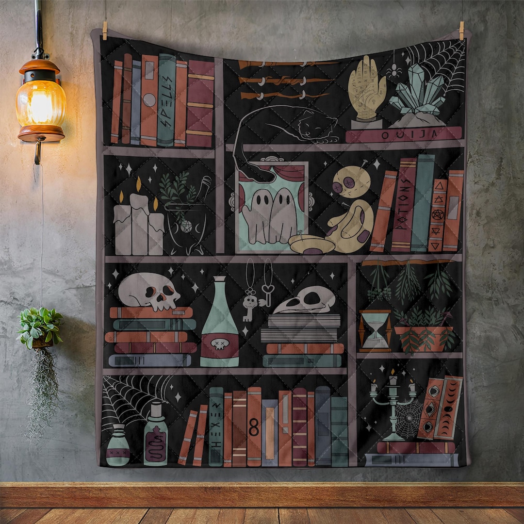 Vintage Halloween Bookcase Bedding Set, Vintage Witch Bookshelf Spooky ...