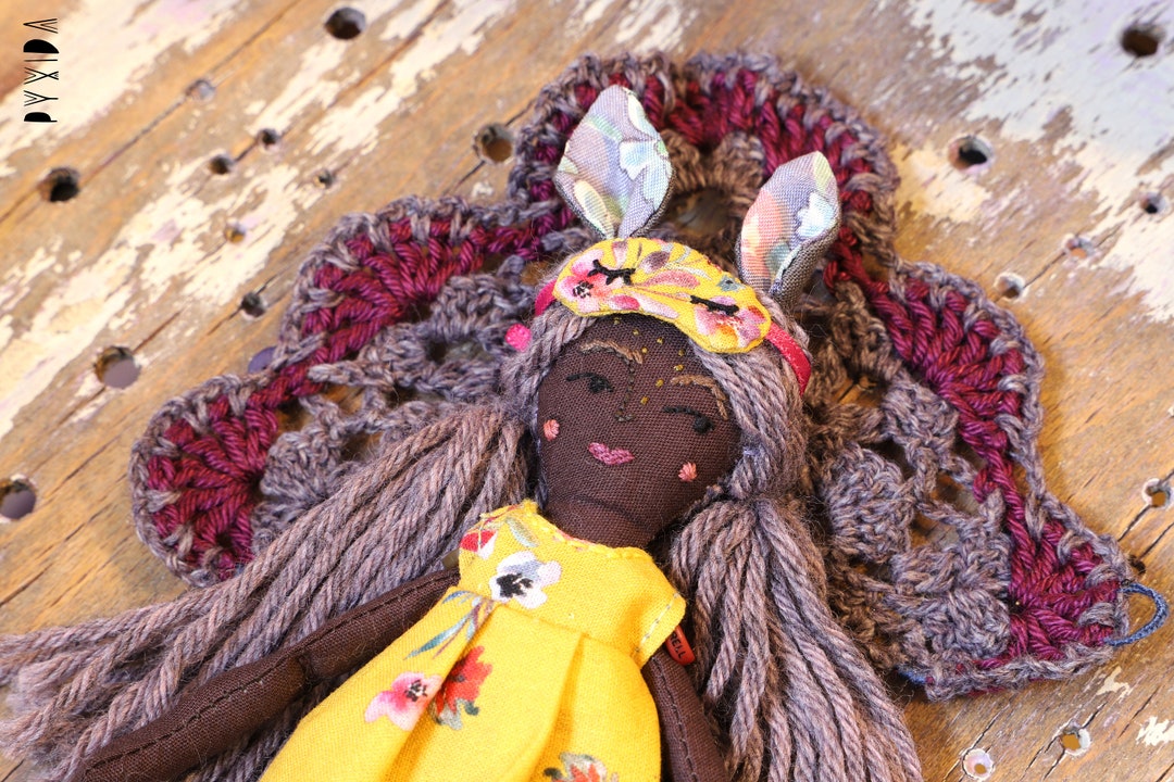 Little Heirloom Doll | Noemi - Etsy