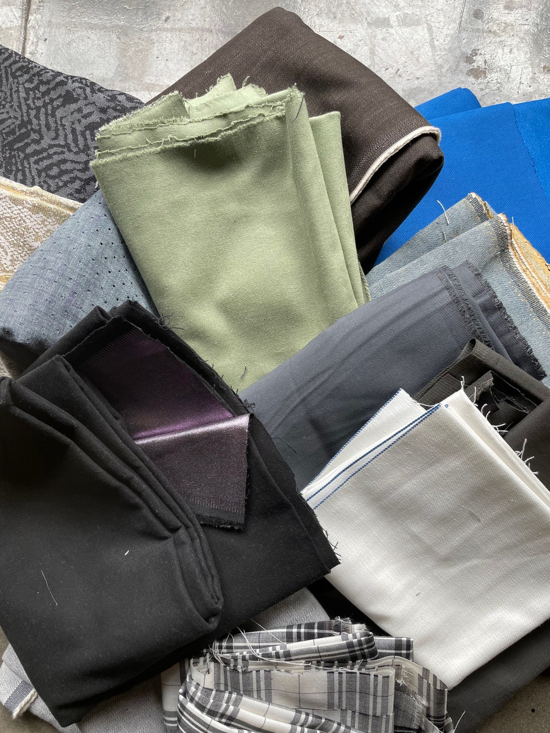 Fabric Bundle 3.5-4 Yards Random Fabrics Pieces Denim, Canvas, Twill ...