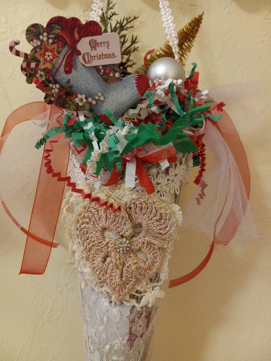 Christmas Tussie Mussie - Etsy