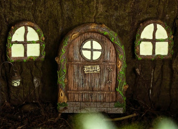 Hobbit Home Windows