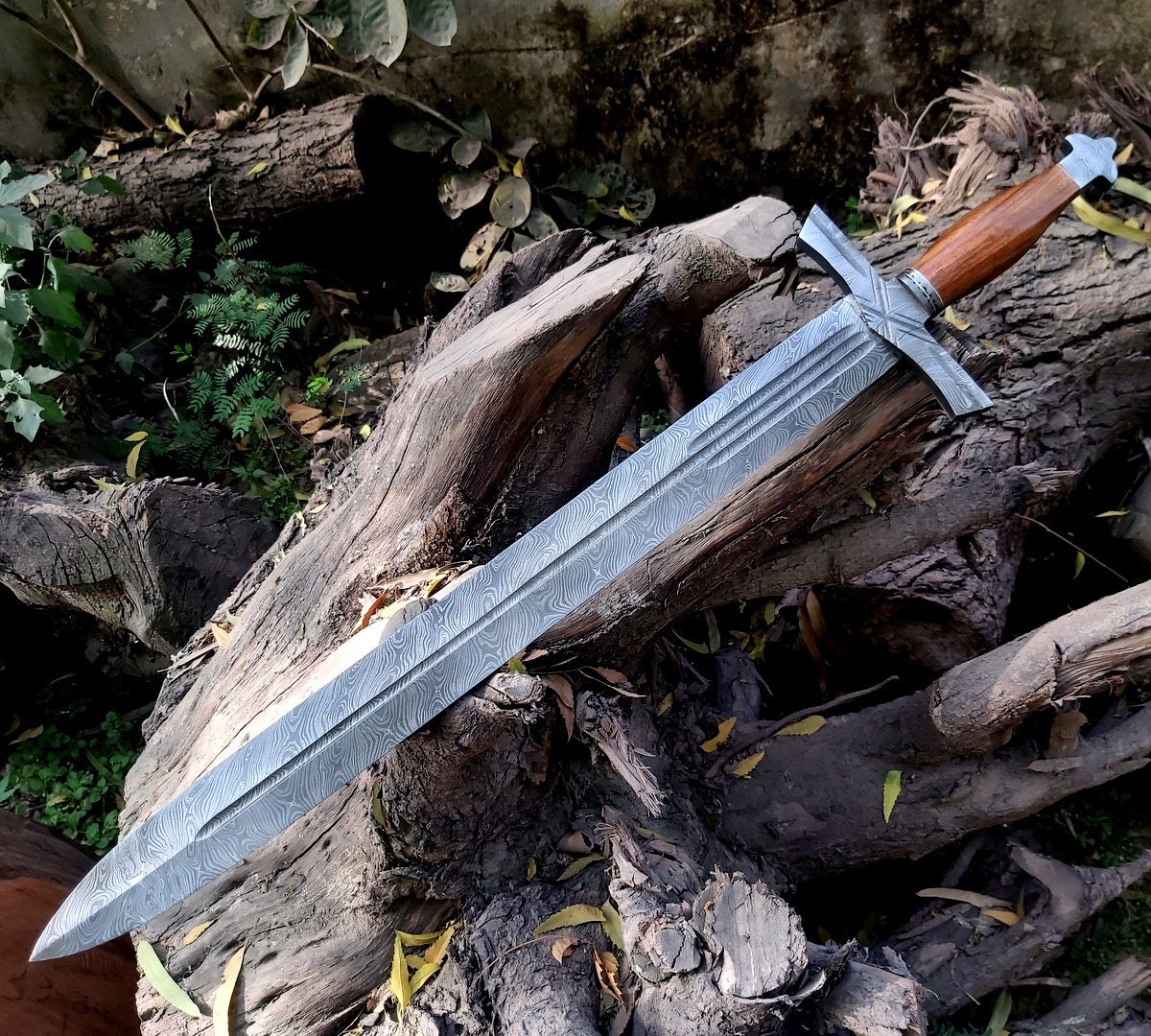 Sword' Real Damascus Steel Sword Razar Sharpe Unique Blade for Hunting ...