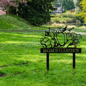 Custom Metal Garden Sign, Personalized Vegetable Plot Marker - Etsy