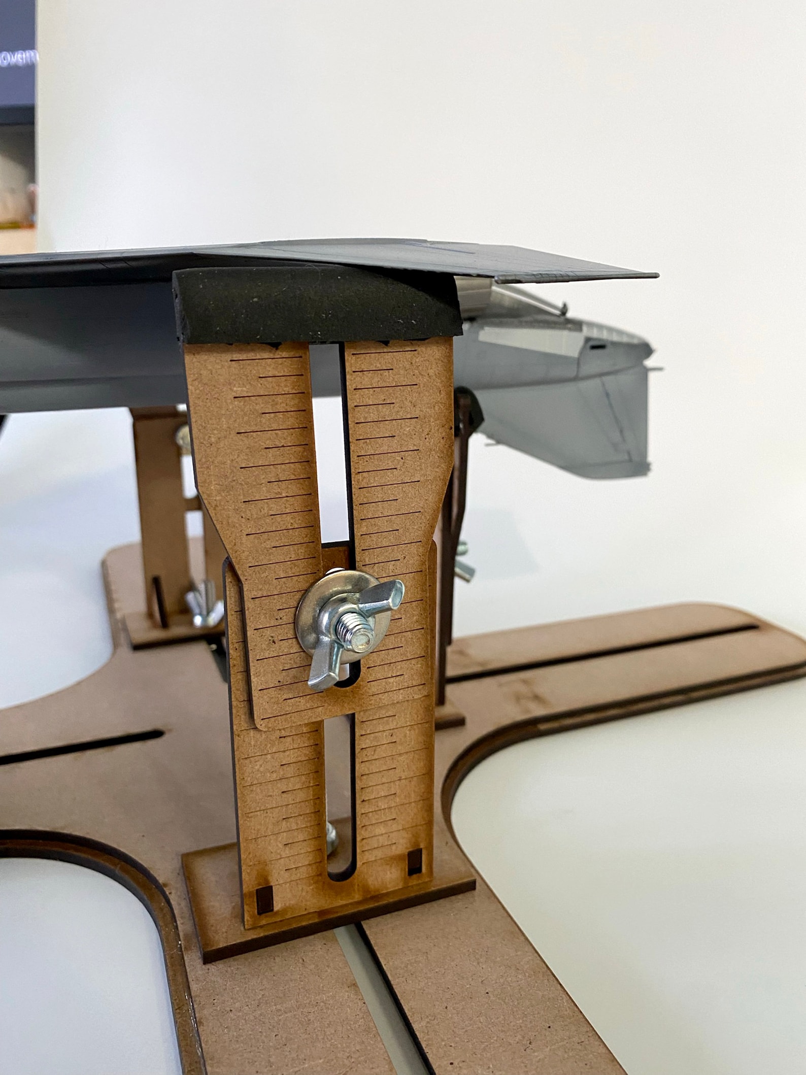 Model Airplane Assembly Jig / Stand - 1/72, 1/48, 1/32 - Etsy