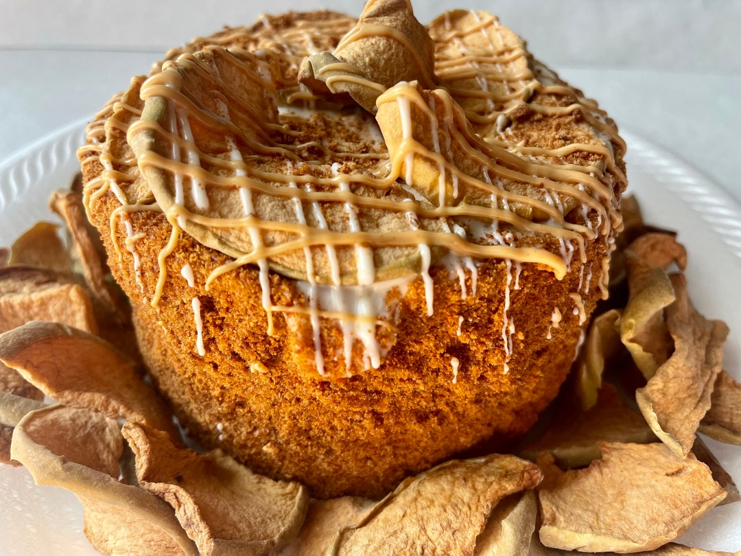 Grannys Apple Crumb Cake Dog Treat Cake Summer Dog Treats Birthday Dog ...