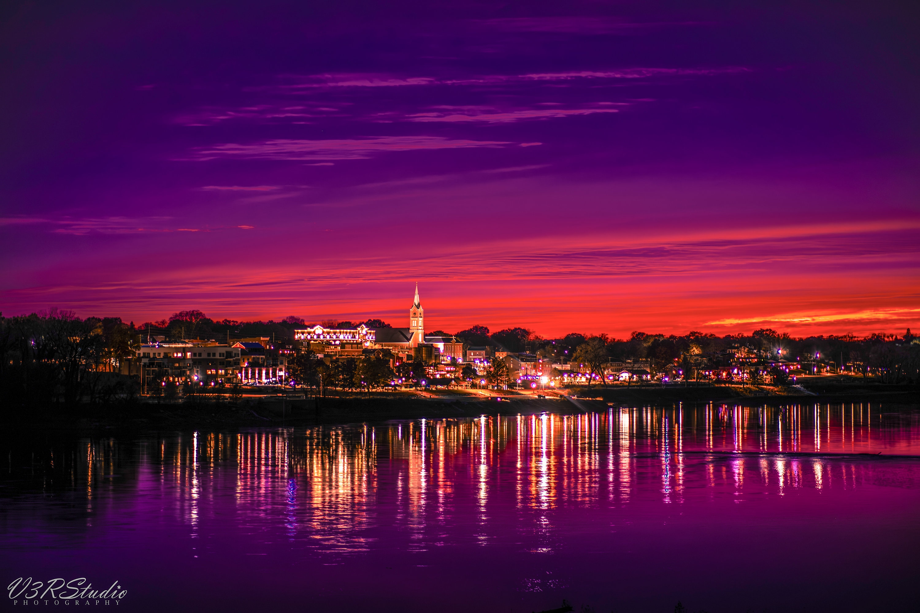 Washington Missouri Riverfront at Sunset Digital Full Resolution Image ...