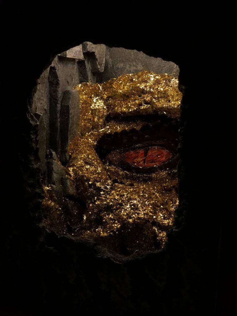 Magical Book Nook: Smaug Scene Shelf Insert Bookend, Handcrafted Home ...