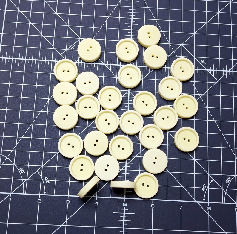 Vintage 2 Hole off White Ivory Matte Buttons Thick Outer Ridge 7/8 Inch ...