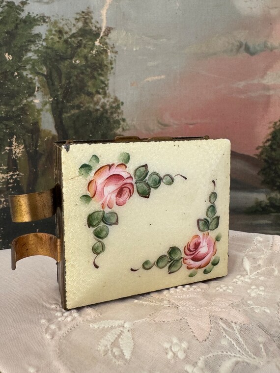 Antique floral enamel and brass powder makeup compact… - Gem