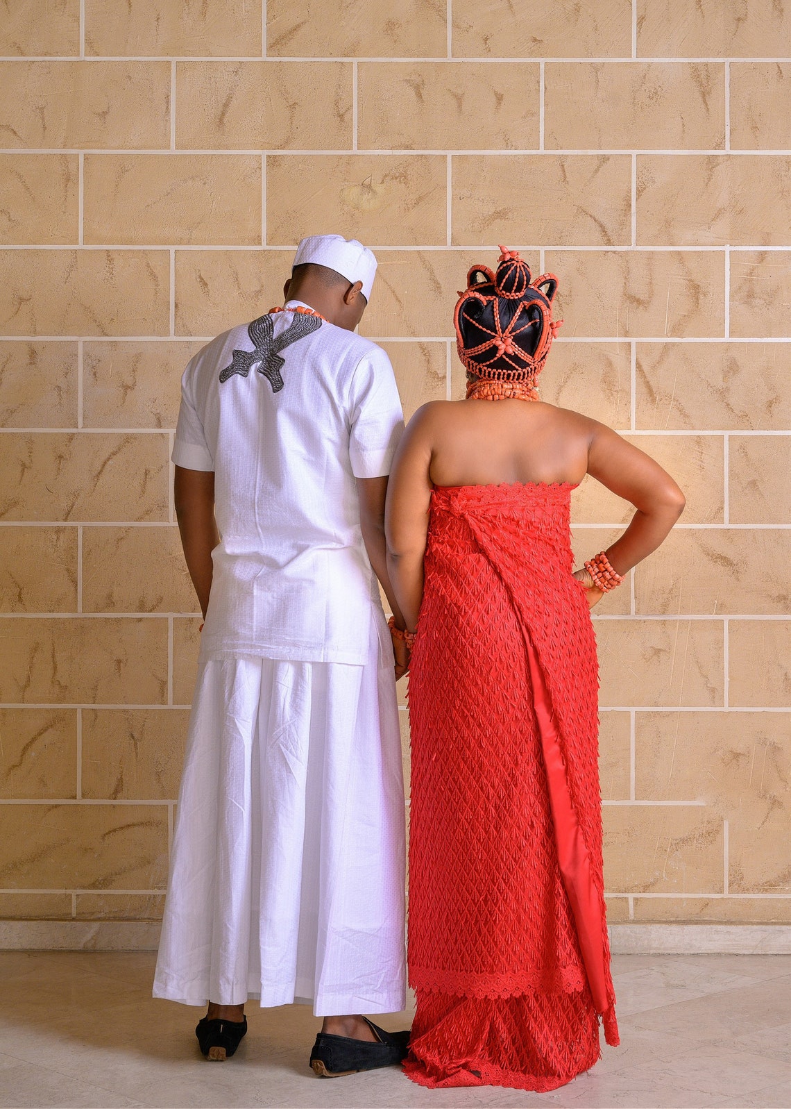 Traditional Bini Wedding Outfits for Couple | Edo Couple Outfits ...