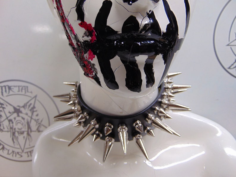 NILE High-quality Handcrafted Leather Rivet Spike Choker - Etsy
