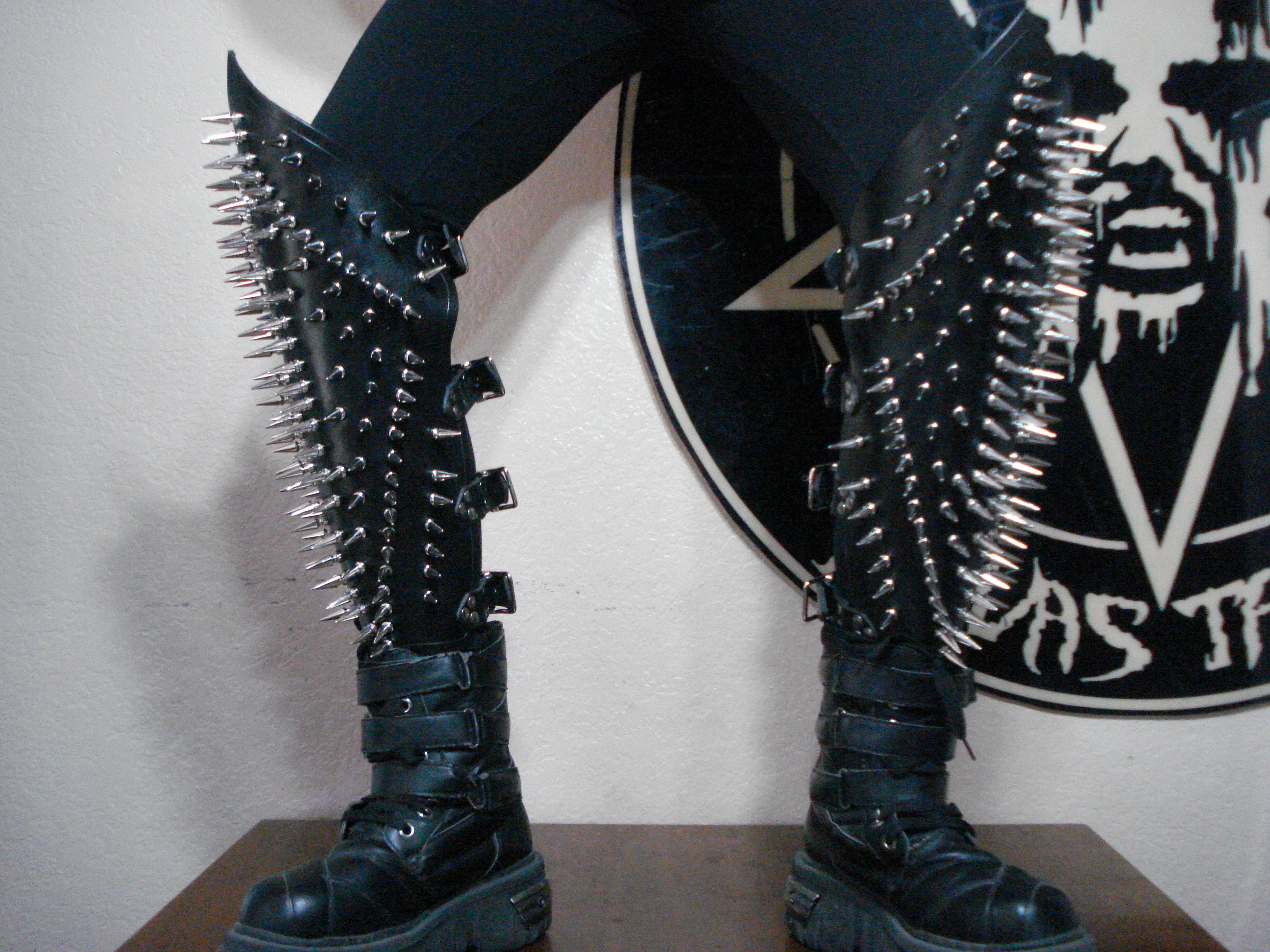 ABYSSIC Brutal Spiked Genuine Leather Pair of Shin Guards Black Metal ...