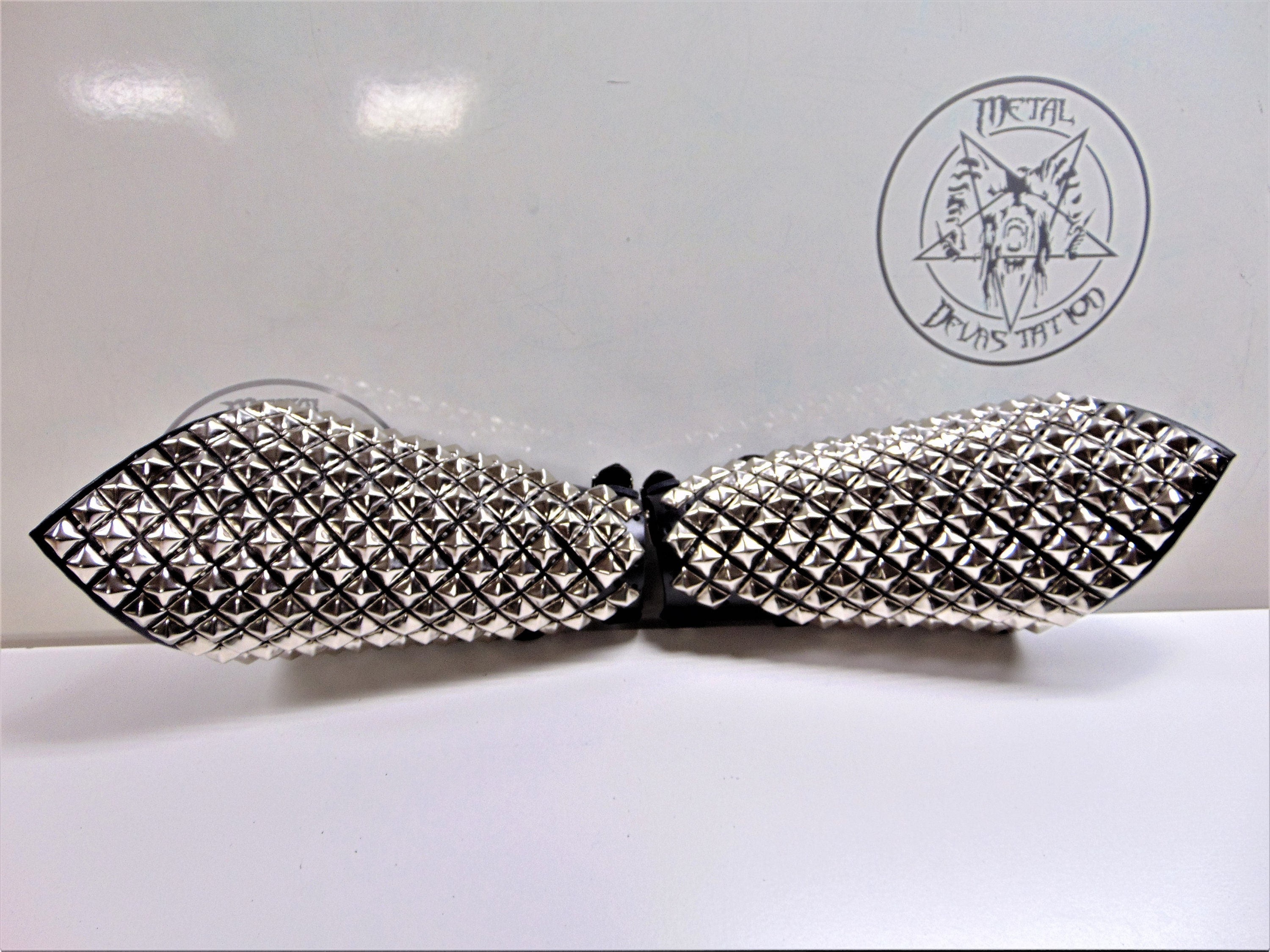 DIAMOND HEAD Full Silver Pyramid Studded Genuine Leather - Etsy