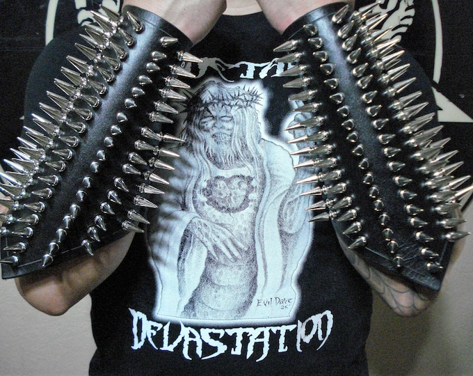 BRUCE DICKINSON Leather Old School Silver Pyramid Studded Belt - Etsy ...