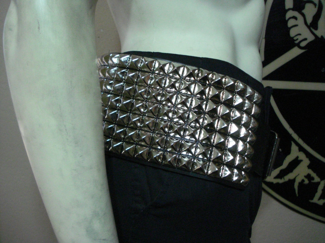 BRUCE DICKINSON Leather Old School Silver Pyramid Studded Belt - Etsy