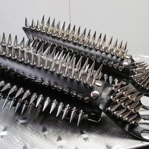 DROWNING THE LIGHT Brutal Fist Spiked Genuine Leather Gauntlet - Etsy