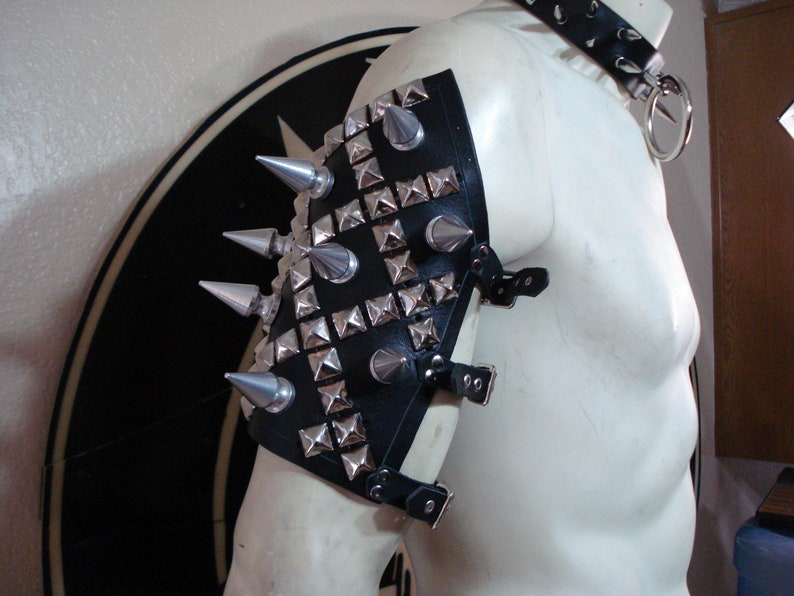 SARKE Old School Spiked Genuine Leather Armband Black Metal - Etsy