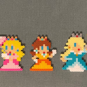 Princess Peach, Daisy, and Rosalina Super Mario Bros. Sprites Nintendo ...