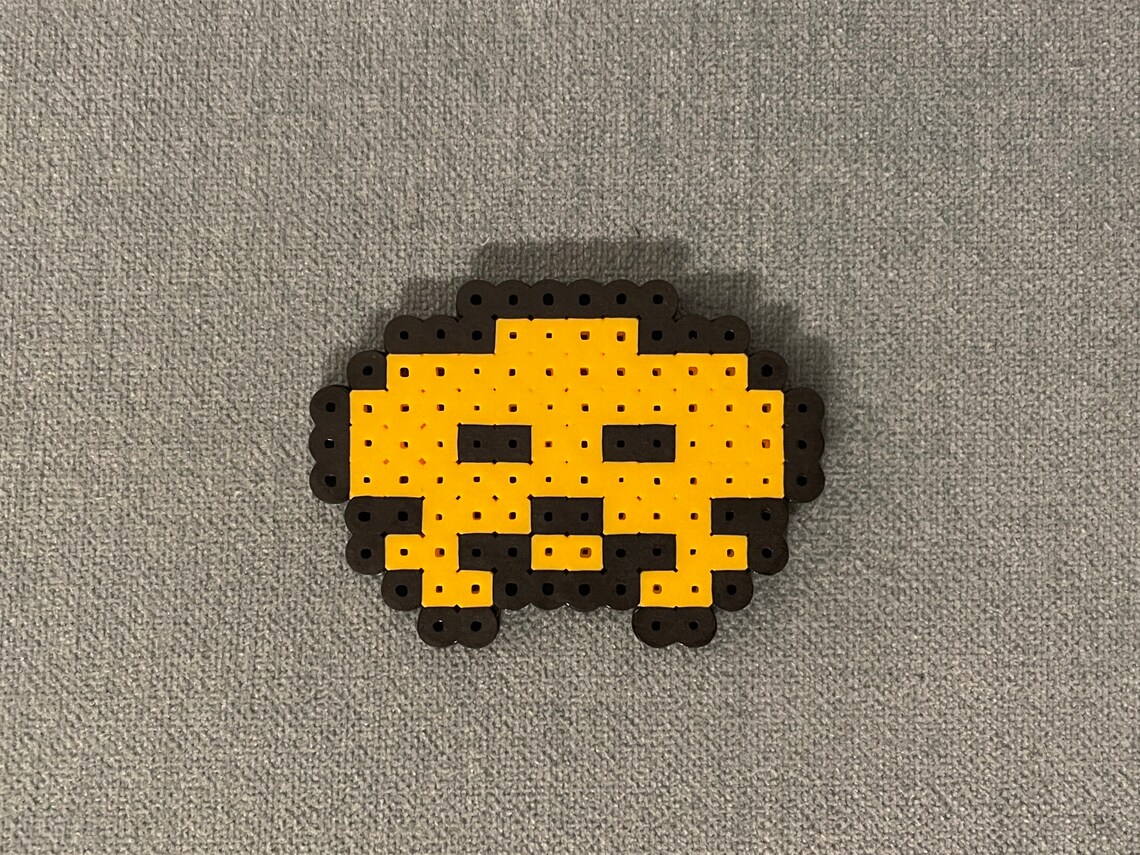 Space Invaders Crab, Octopus, Squid, UFO, Retro Arcade Magnet Perler ...
