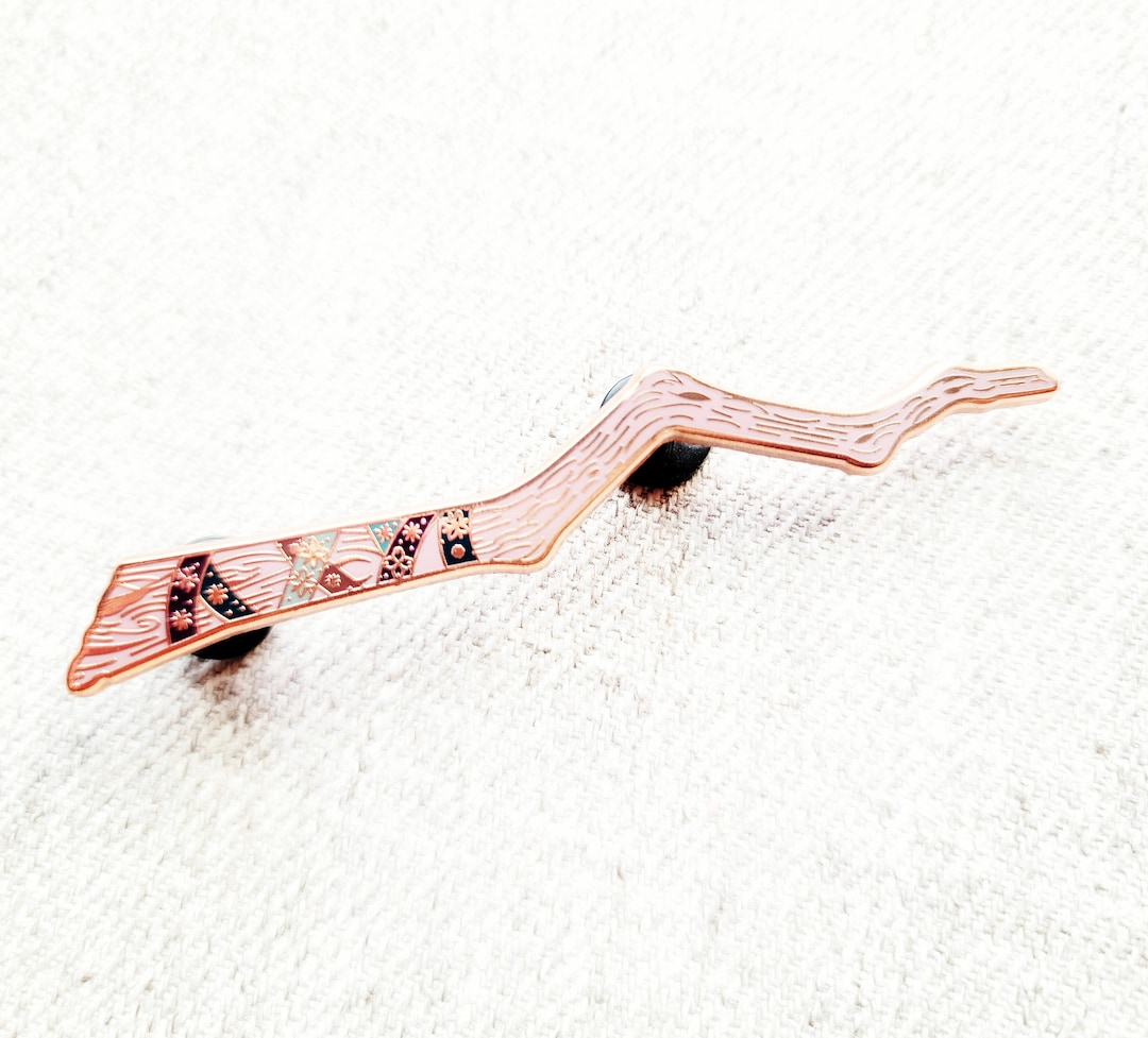 Triple Core Willow Wood Wand - Enamel Pin - Wisteria Woods the Green ...