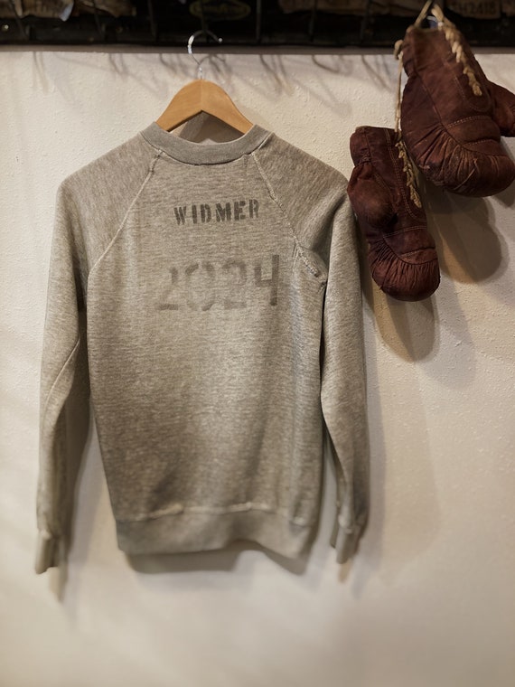 1960’s Heather Grey Stamped Raglan - Gem