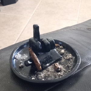 Middle Finger Ashtray / FU Table Decoration / Profanity Home Accessory ...