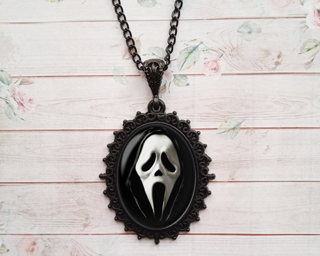 Ghostface Scream Necklace, Horror Movie, Creepy, Spooky, Gothic Pendant ...