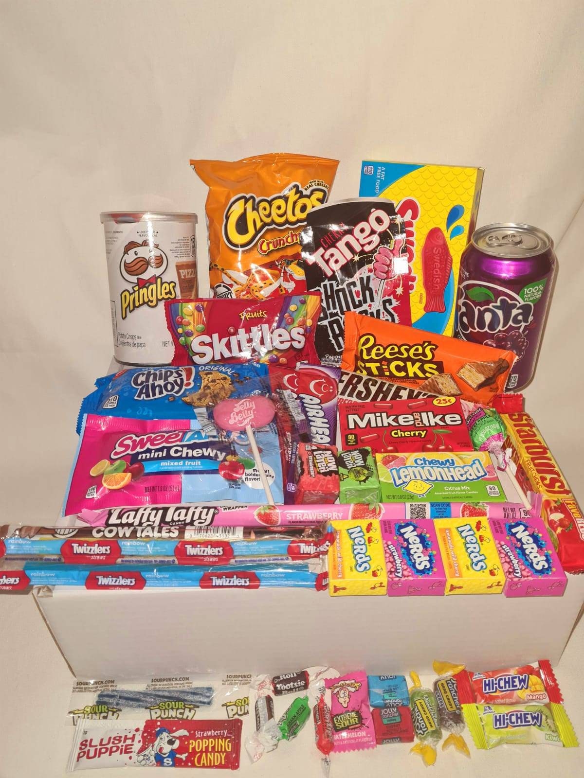 American Snack 'n' Sweet Box - Etsy UK