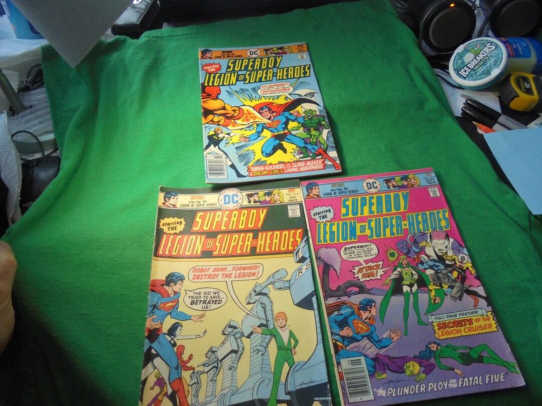 SUPERBOY and LEGION of SUPERHEROES 214, 219 & 220!! Higher Grades! 40. ...