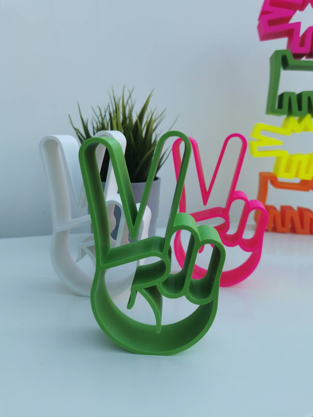 3d Printed Peace Hand Sign Ornament - Etsy