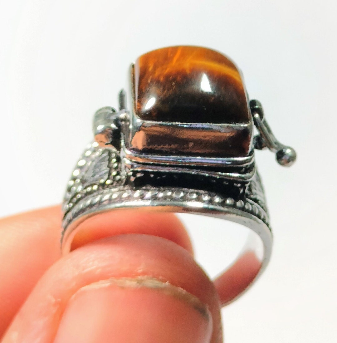 Vintage Poison Ring, , Secret Box Ring, Secret Compartment Ring ...