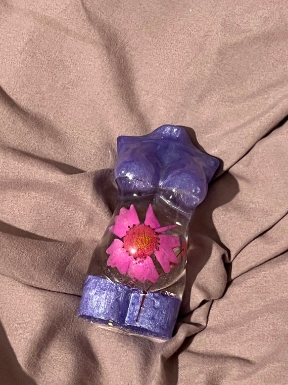 Goddess Body Pregnant Flower Body Figurine Dried Real - Etsy