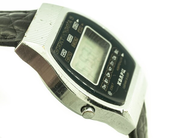 Soviet vintage wristwatch Elektronika 5 quartz digita… - Gem