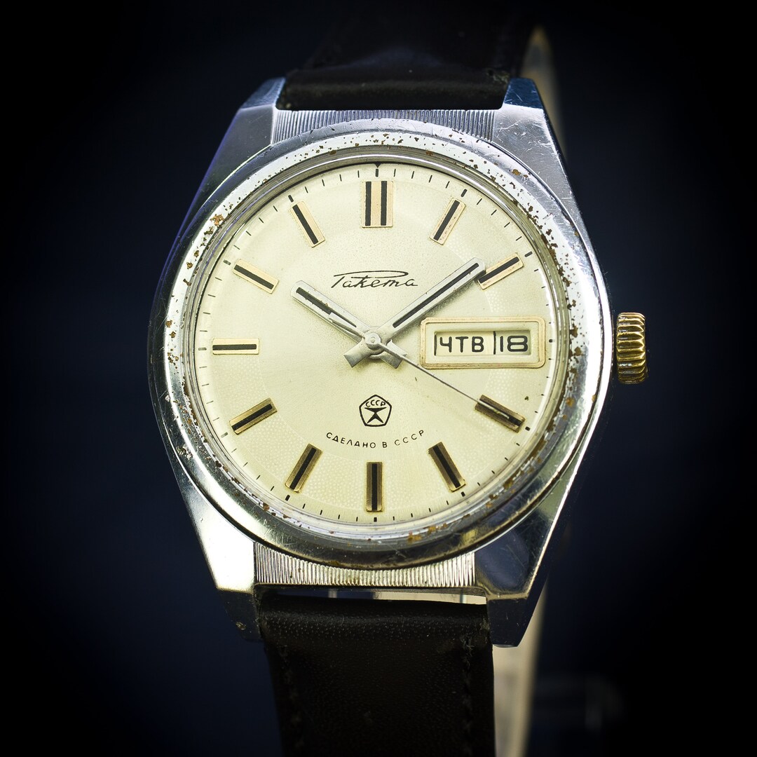 RAKETA Soviet Vintage Mechanical Wristwatch Watch Antique Day and Date ...