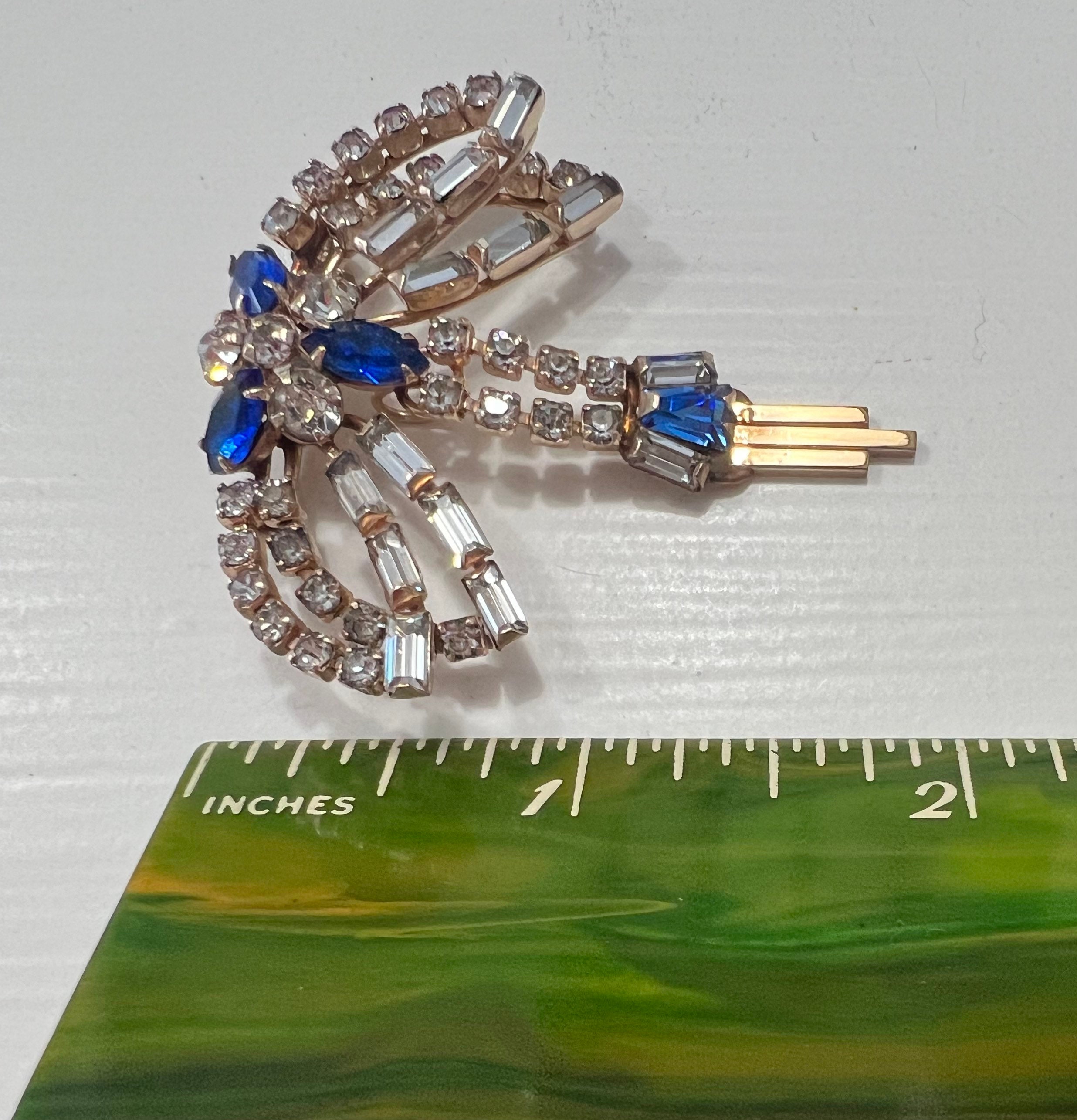 Beautiful 1940’s PHYLLIS Gold Filled Blue and White Crystal Drop Pin - Etsy