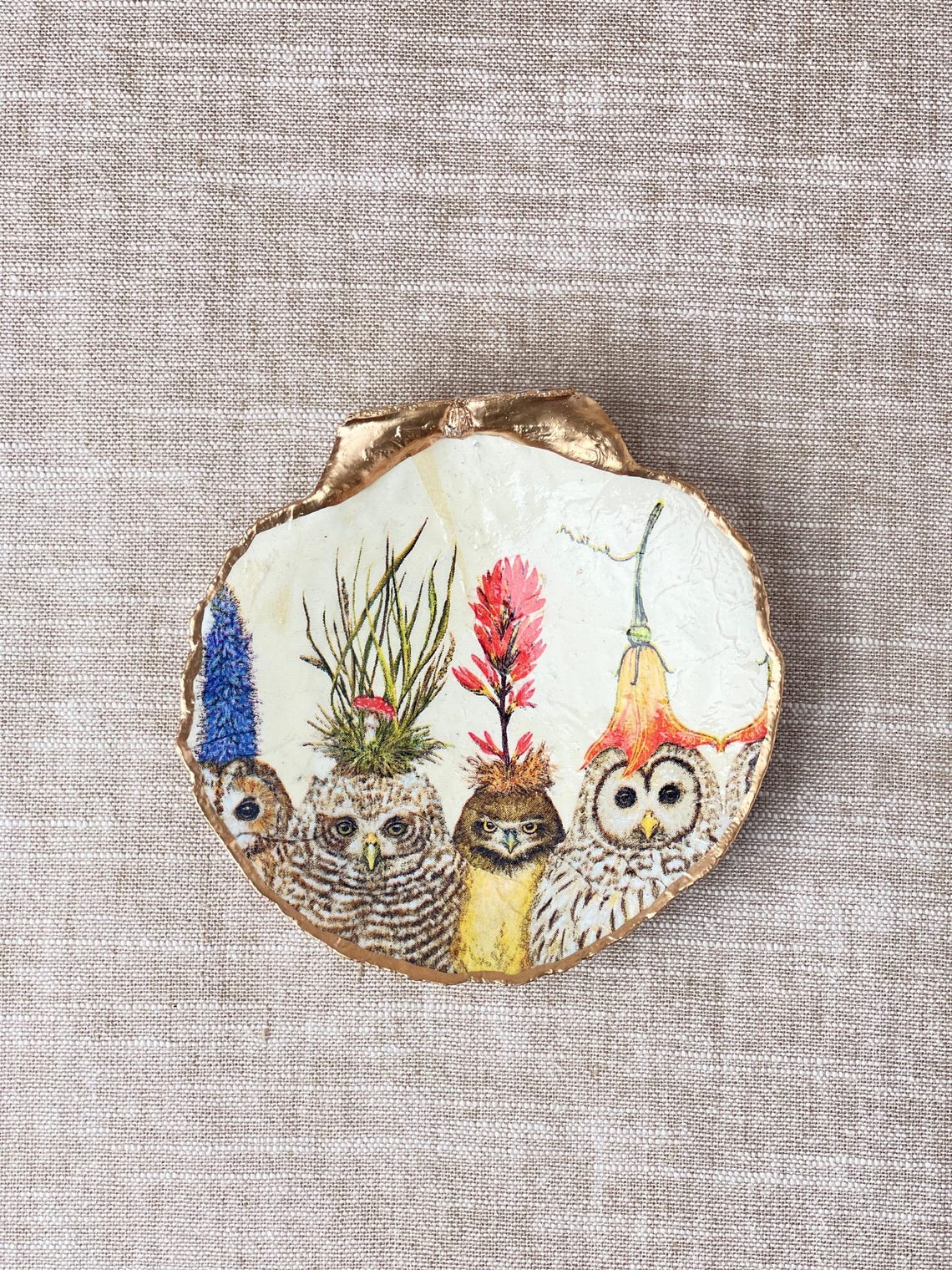 Birds With Hats Scallop Shell - Etsy