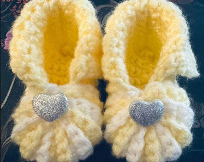 Baby Booties | Baby Shoes | Yellow and White Baby Booties | Newborn ...