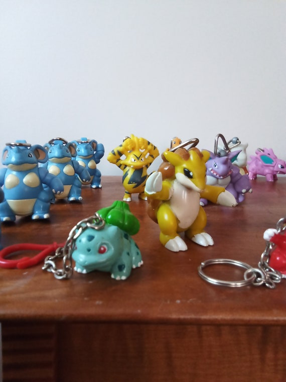 Vintage Pokemon Keychain YOU CHOOSE - Gem