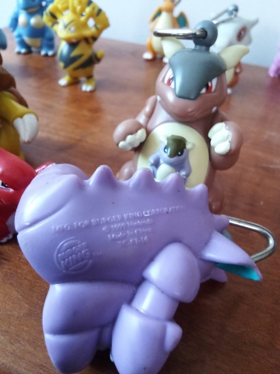 Vintage Pokemon Keychain YOU CHOOSE - Gem