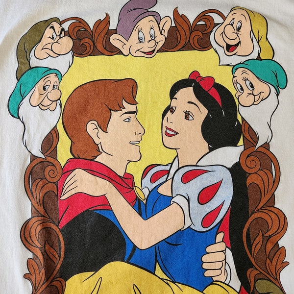 Vintage Snow White - Etsy