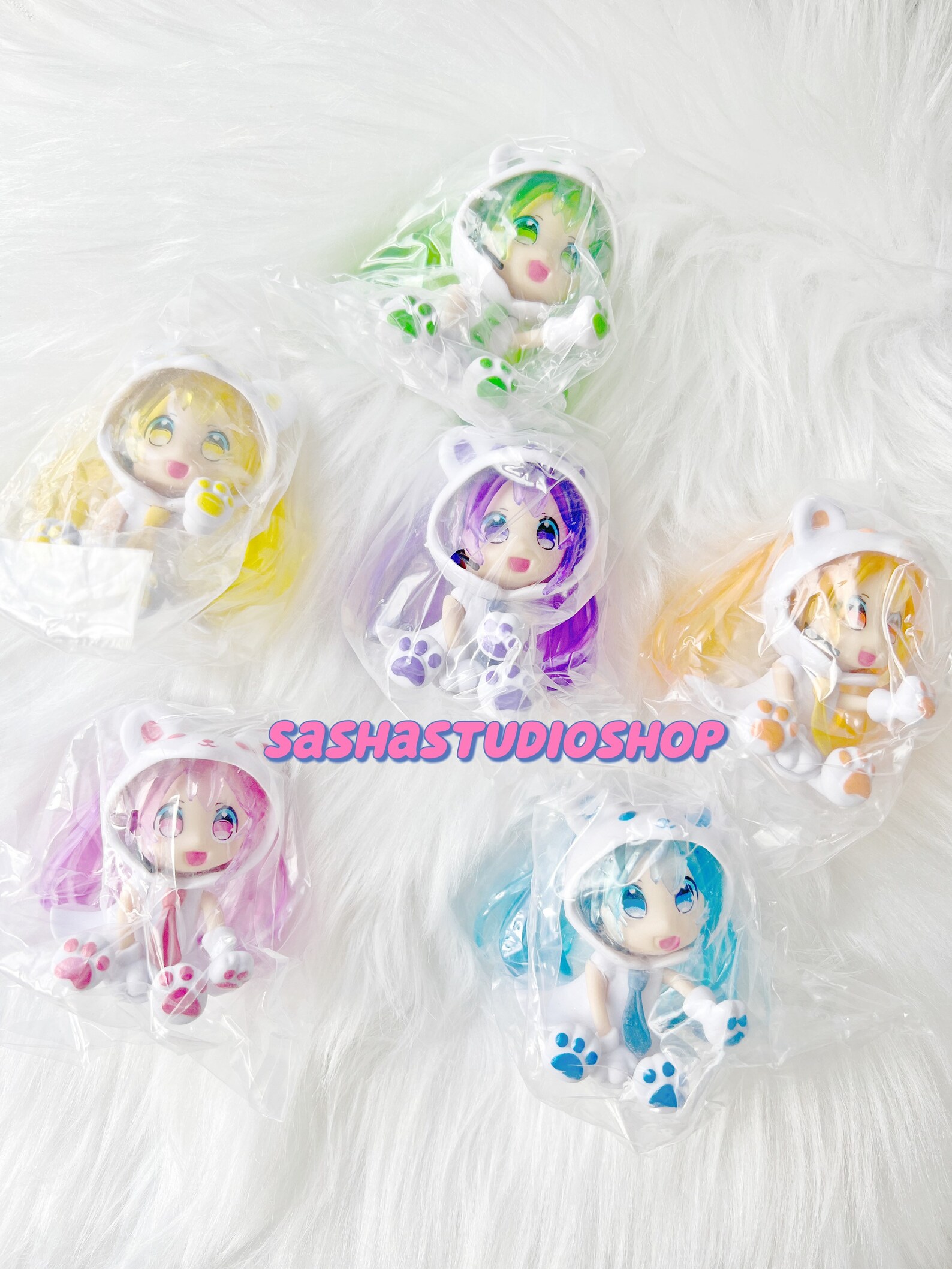 Decoden Kawaii Phone Stand Unique Design Phone Holder Cute Charms to ...