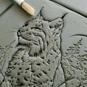 Clay Tile Roller – Bobcat on the Ledge - Etsy