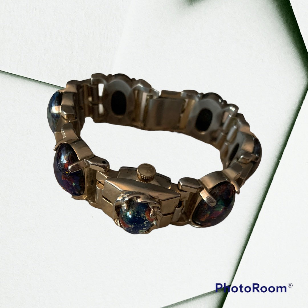 Vintage Gotham Hidden-face Watch - Etsy