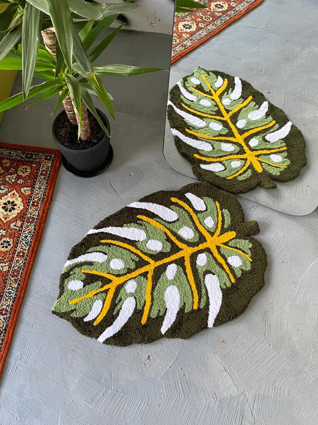 Monstera Area Rug, Dark Green Modern Plant Monstera Leaf Rug, Bedroom ...