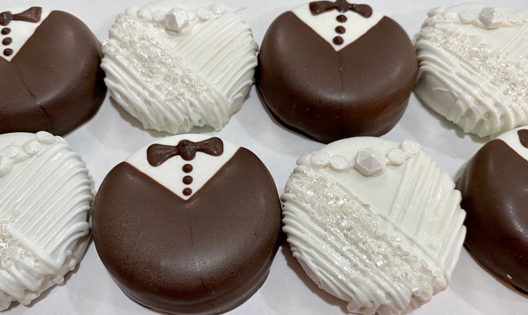 12 Sets (24 Oreos Total) Chocolate Dipped Bride and Groom Oreos ...
