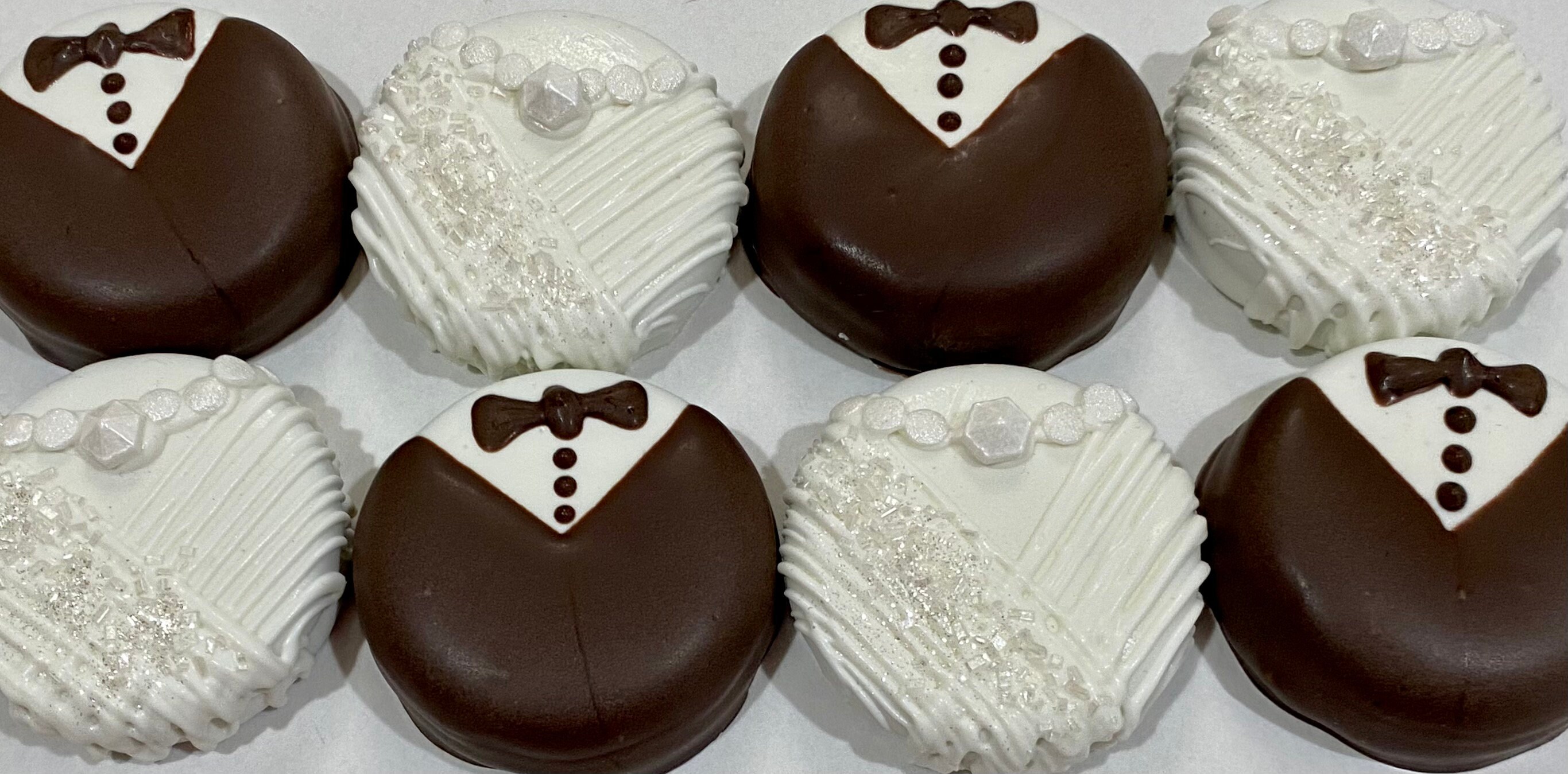 12 Sets (24 Oreos Total) Chocolate Dipped Bride and Groom Oreos ...