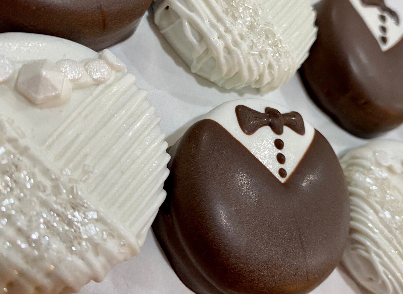 12 Sets 24 Oreos Total Chocolate Dipped Bride and Groom Oreos, Perfect ...