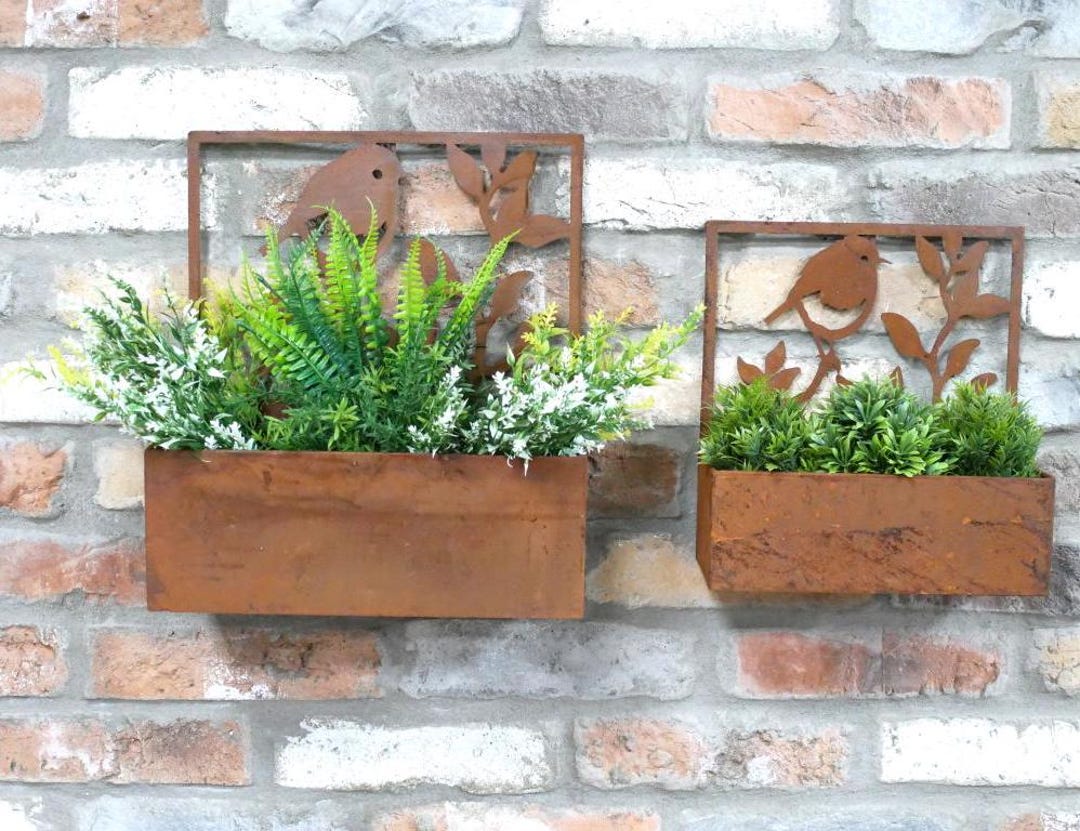 Set of 2 Rustic Robin Themed Wall Planters - Etsy